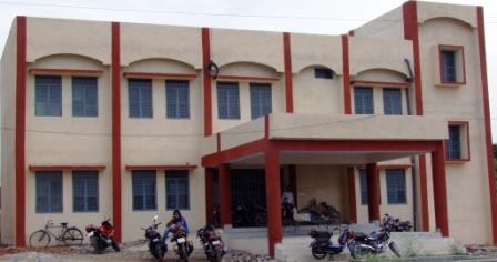 Arts & Commerce College